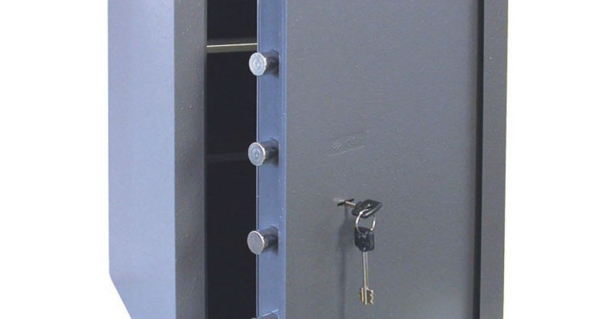 Mobile Safe with Key Cisa Various Sizes Maximum Security Buy Online ...